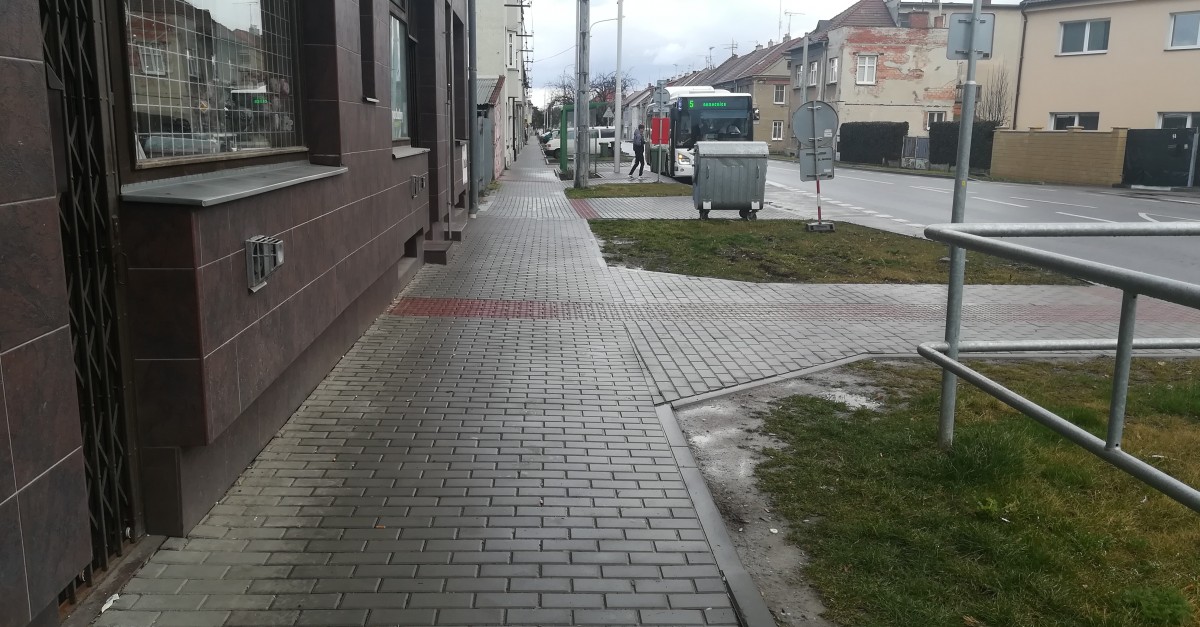 Rekonstrukce chodníku podél ulice Vrahovická - úsek I | Prostějov